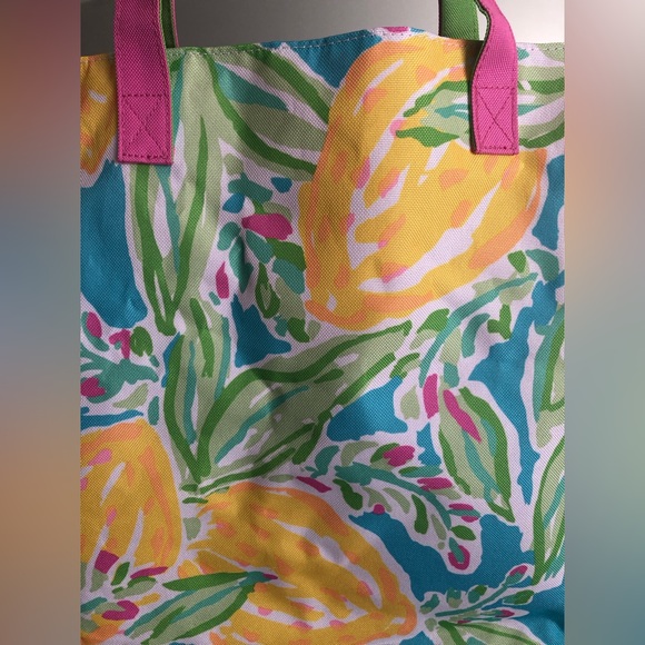 Lilly Pulitzer | Bags | Gwp Lilly Pulitzer X Estee Lauder Beach Bag Or ...